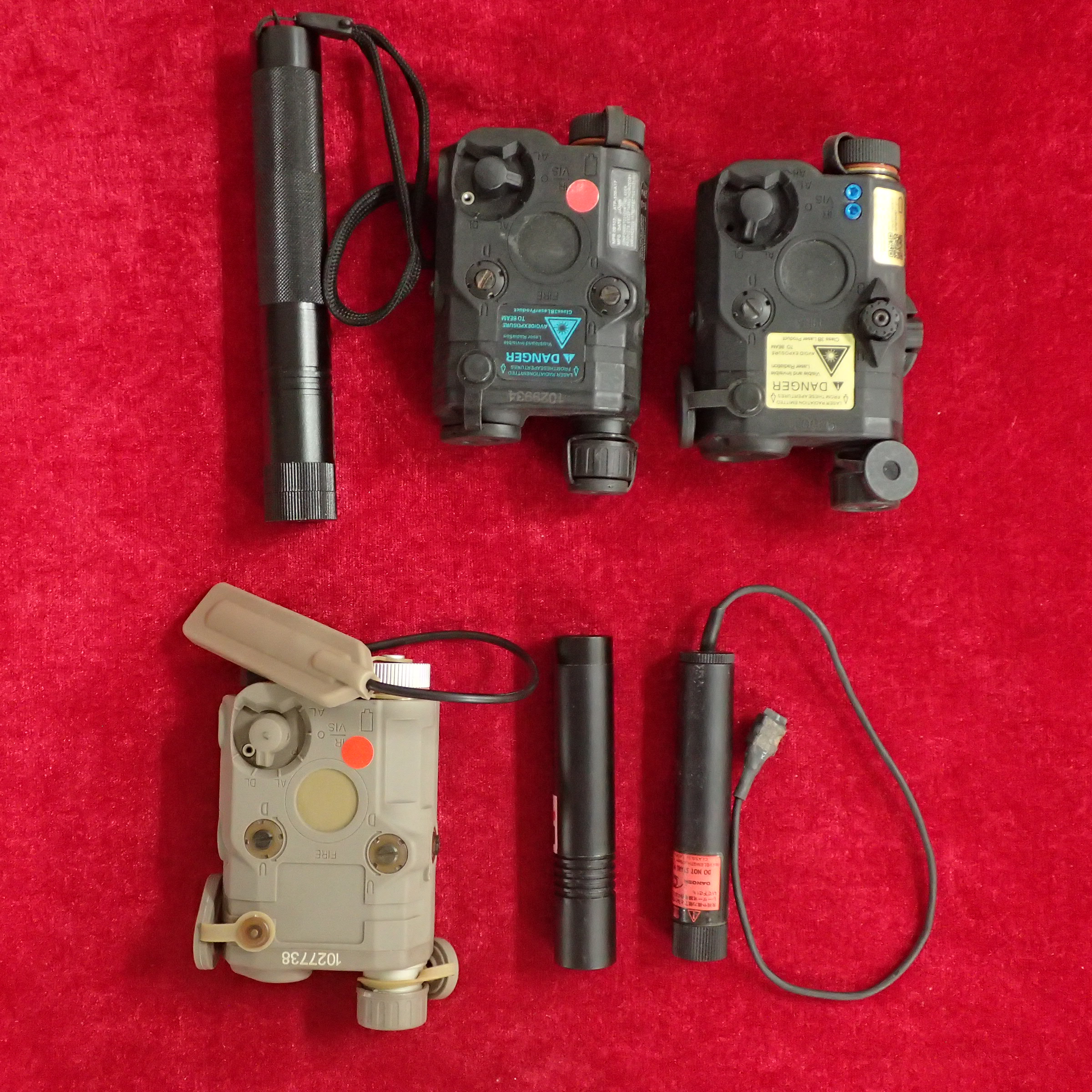 BEEP ゲームグッズ通販 / 光学機器 レーザーサイト フラッシュライト 計6点 ジャンク 要メンテナス品